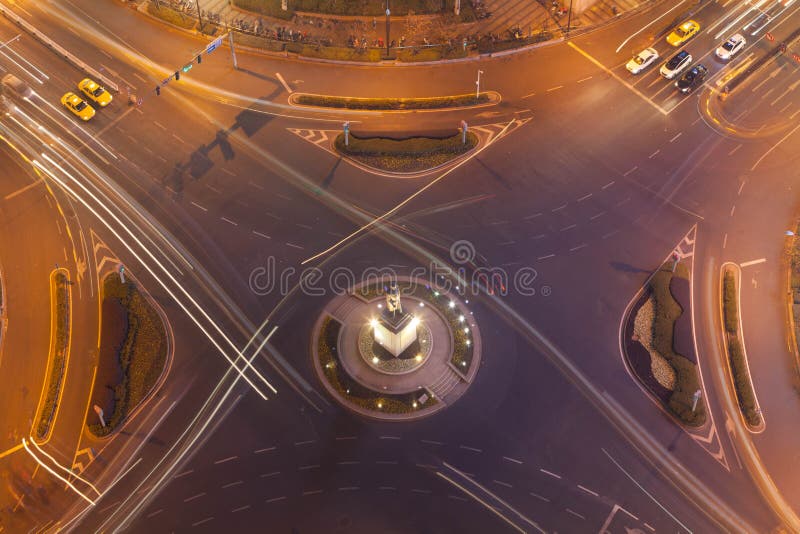 Busy intersection stock image. Image of center, transport - 48210753
