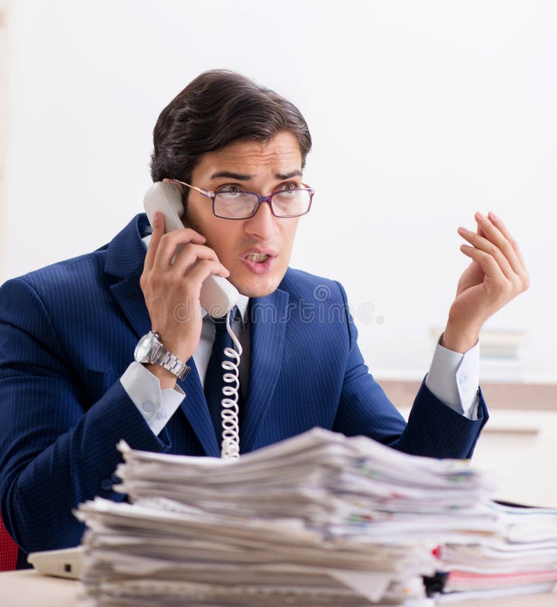 Boss Man and Complaining Employee Stock Vector - Illustration of desk ...