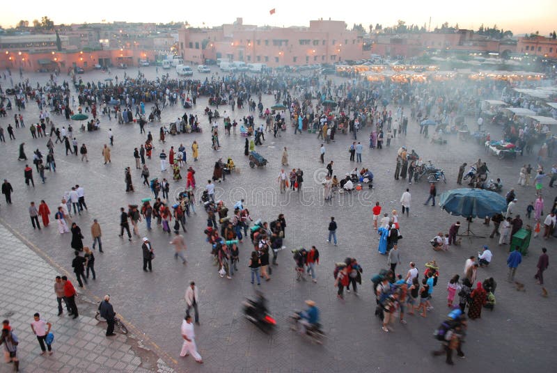 Busy market square scene editorial stock image. Image of shopping - 9198719