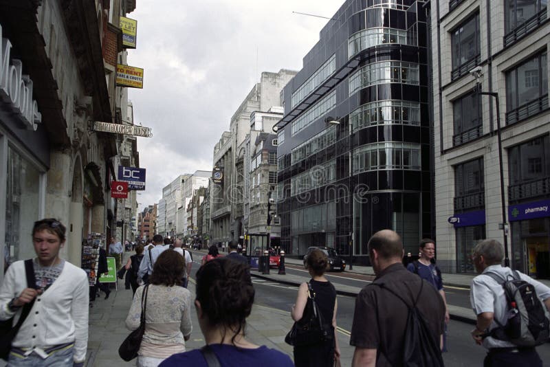 Busy people walking editorial photo. Image of tourist - 18293616