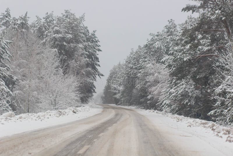 Busy Road in Winter Evening Stock Image - Image of blizzard, frost ...