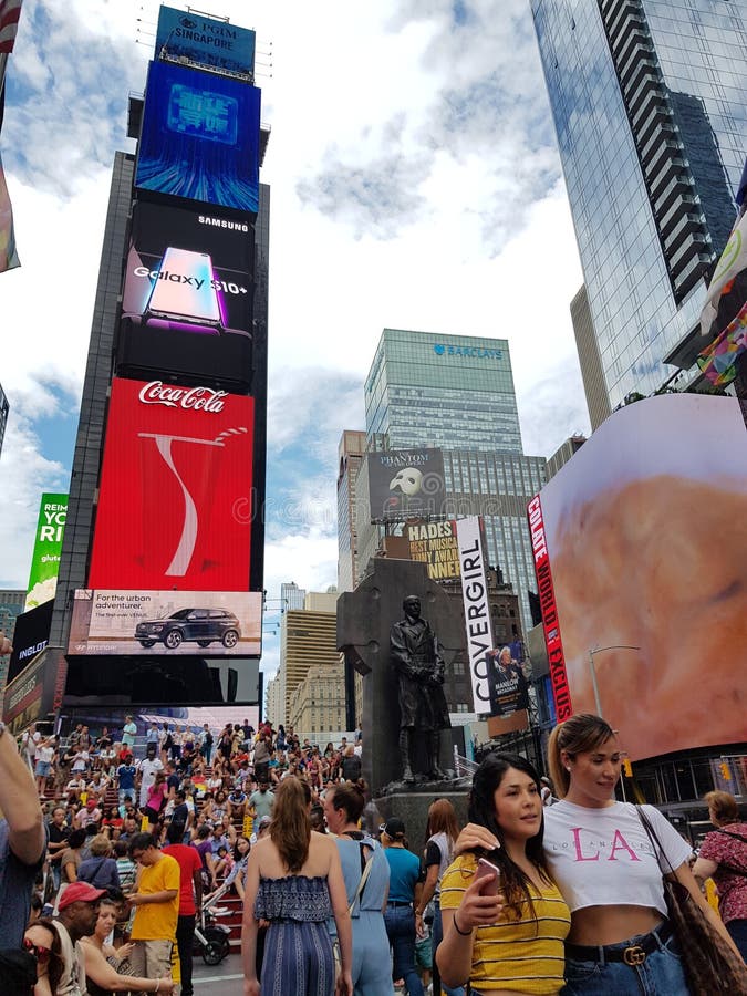 Busy Times Square in New York, USA Editorial Stock Photo - Image of ...