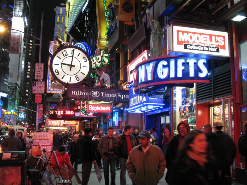 Busy Times Square NYC editorial photo. Image of break - 4764746