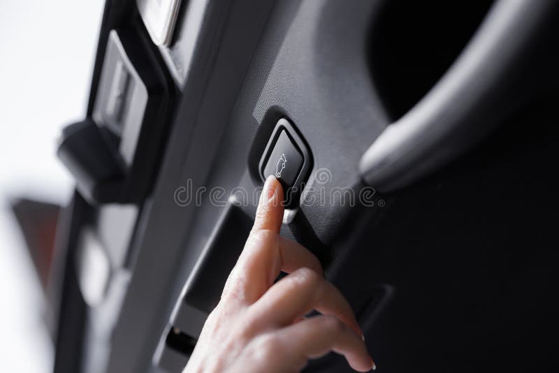 Button for Automatic Electric Opening and Closing of Trunk Door of New ...