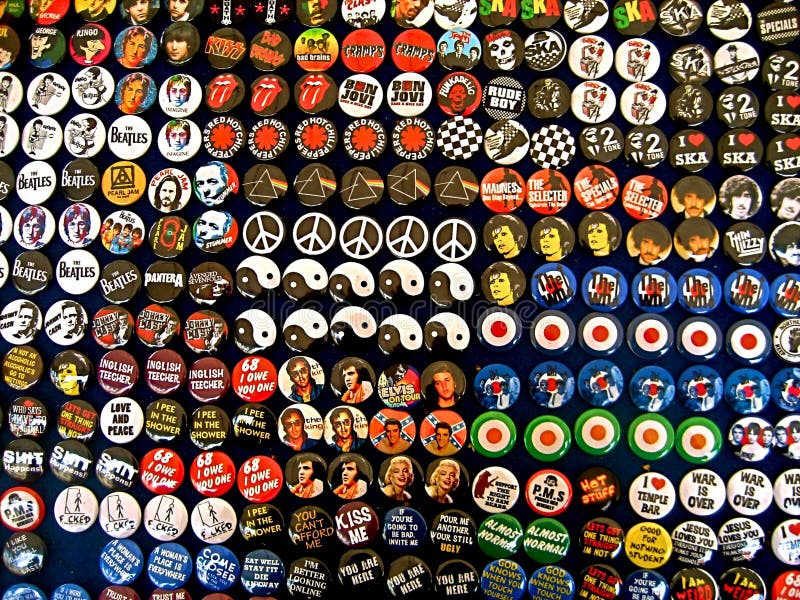 Buttons! editorial photo. Image of ireland, musicians - 42849191