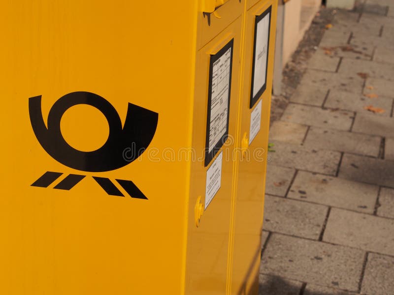 Buzón de Deutsche Post imagen editorial. Imagen de calle - 34609965