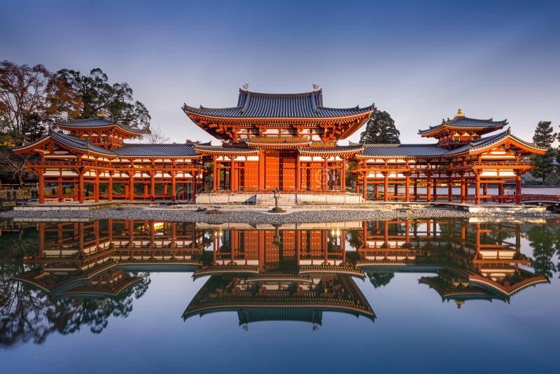 Phoenix Hall von Byodo-in stockfoto. Bild von kultur - 53125908