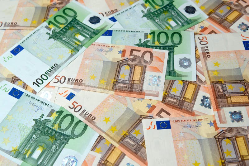 Euro 100 foto de stock. Imagem de euro, papel, macro - 10664288