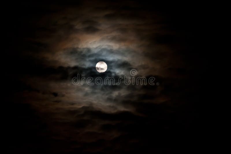 Céu escuro foto de stock. Imagem de atmosfera, fundo - 21370820