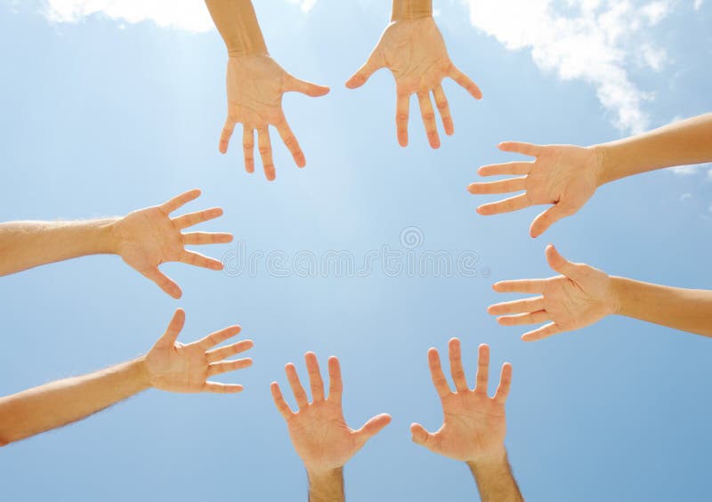 Círculo de manos foto de archivo. Imagen de muestra, adulto - 26817476