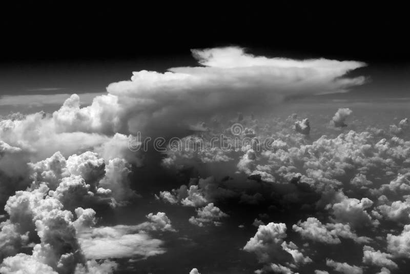 Nuvem Do Temporal Do Cúmulo-nimbo Imagem de Stock - Imagem de paisagem ...