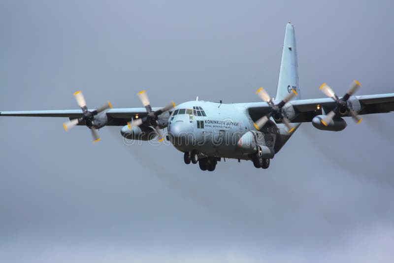 C-130 Hercules editorial stock image. Image of troops - 41251549