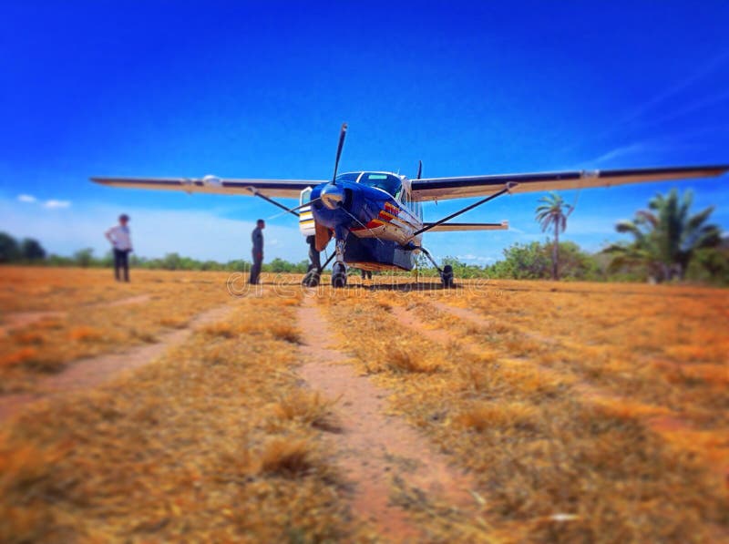 C208 editorial stock image. Image of runway, c208, caravan - 84193424