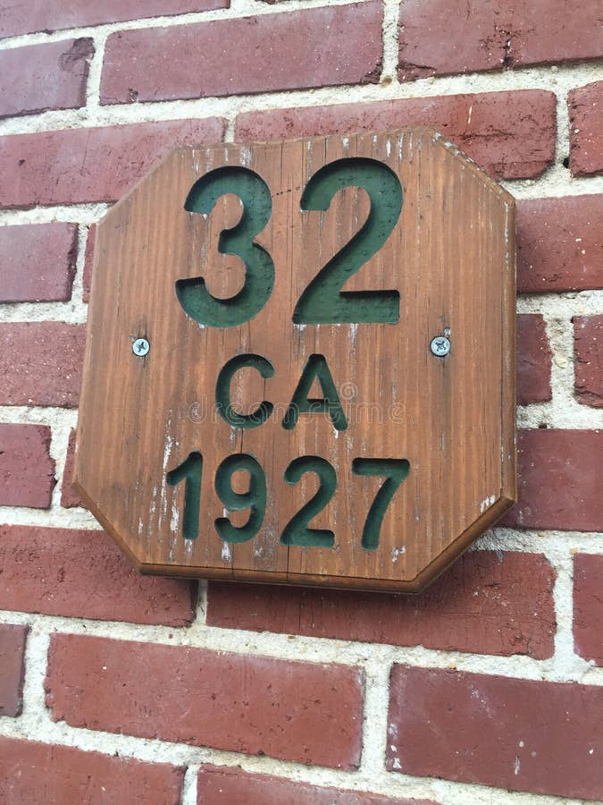 Ca editorial stock image. Image of 1927, wood, sign, green - 90584324