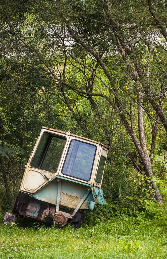 Cab of old wrecked tractor stock image. Image of broken - 247203851