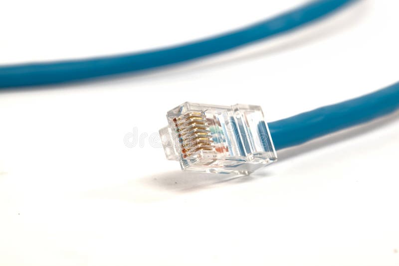 Cable LAN Azul En El Plato Blanco Foto de archivo - Imagen de fondo ...