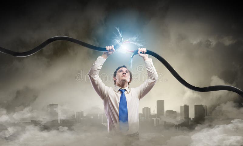 Cable De Rasgado Del Hombre Foto de archivo - Imagen de nuevo, cable ...