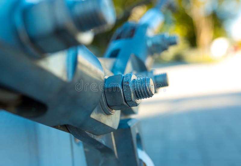 Fixing in Technology. Cable-stayed Mounting Option. Fastening ...