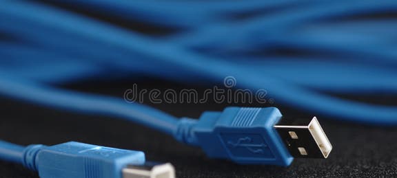 Kabel USB Macro zdjęcie stock. Obraz złożonej z komputer - 3706910