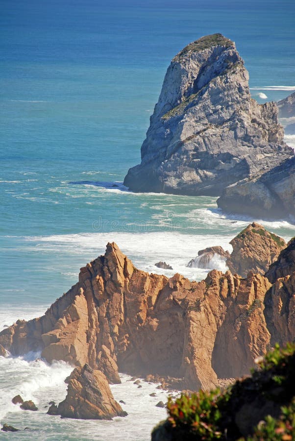 Cabo Da Roca (Cape Roca) Cliffs and Atlantic Ocean Stock Photo - Image ...