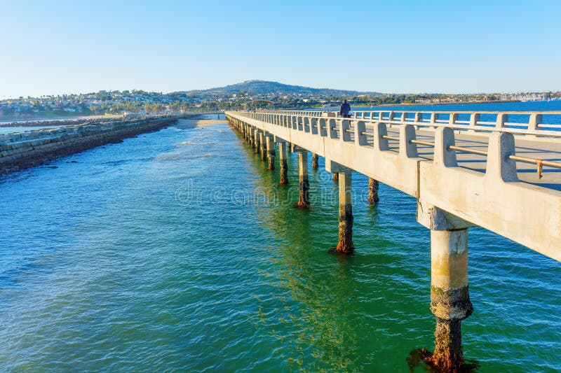 Cabrillo Beach Pier and Breakwater Stock Image - Image of sunny ...