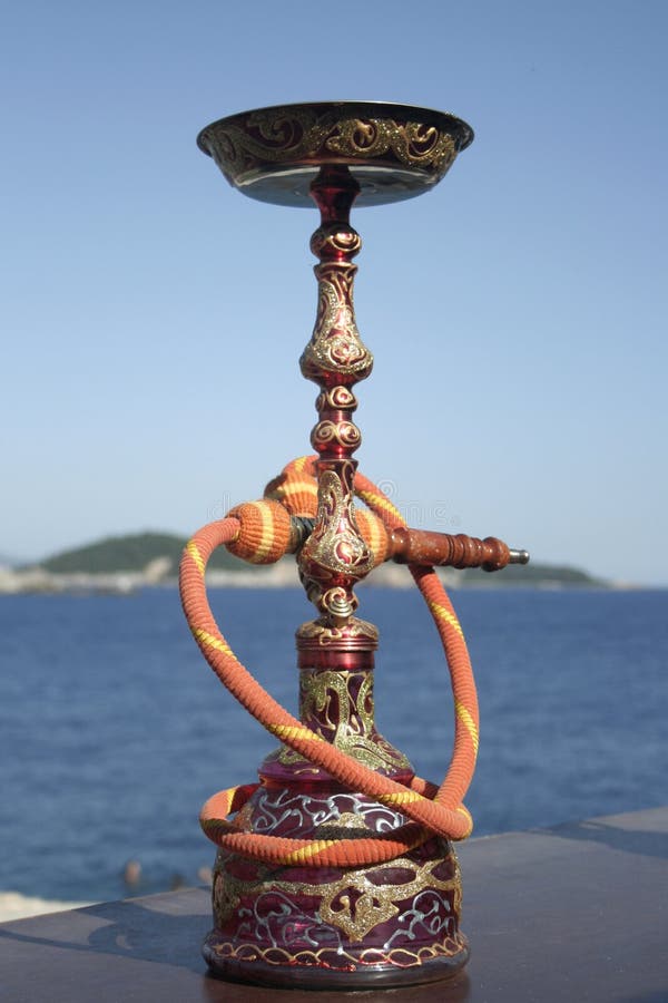 Cachimba imagen de archivo. Imagen de saudita, india - 30352253