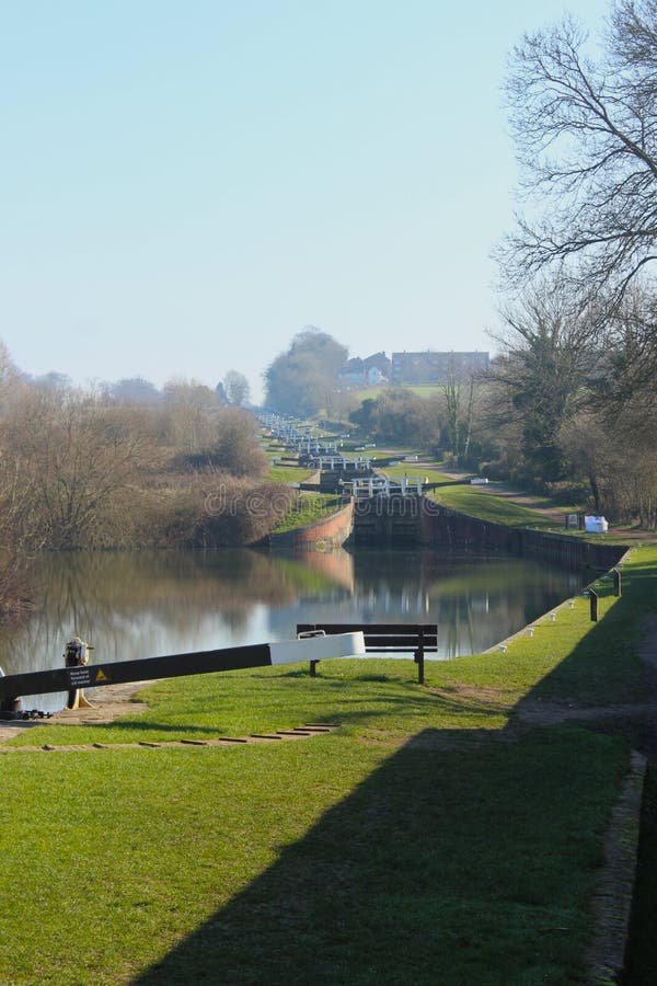 Caen Hill Lock Flight, Devizes Stock Image - Image of flight, kennet ...