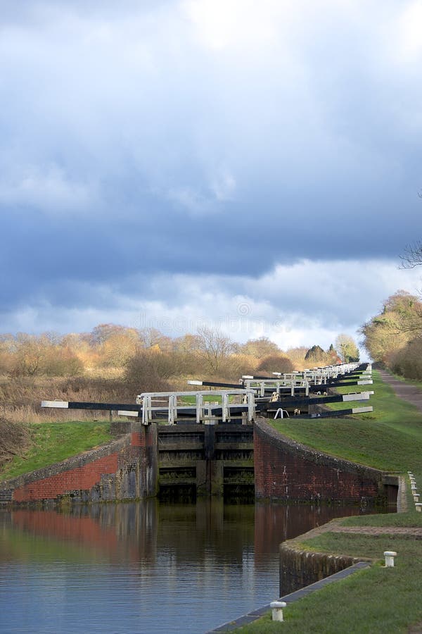 Caen Hill Lock Stairs Wiltshire England Stock Image - Image of boat ...