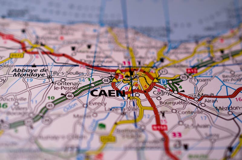 Paesaggio Urbano Aereo Di Caen, Normandia - Francia Immagine Stock ...