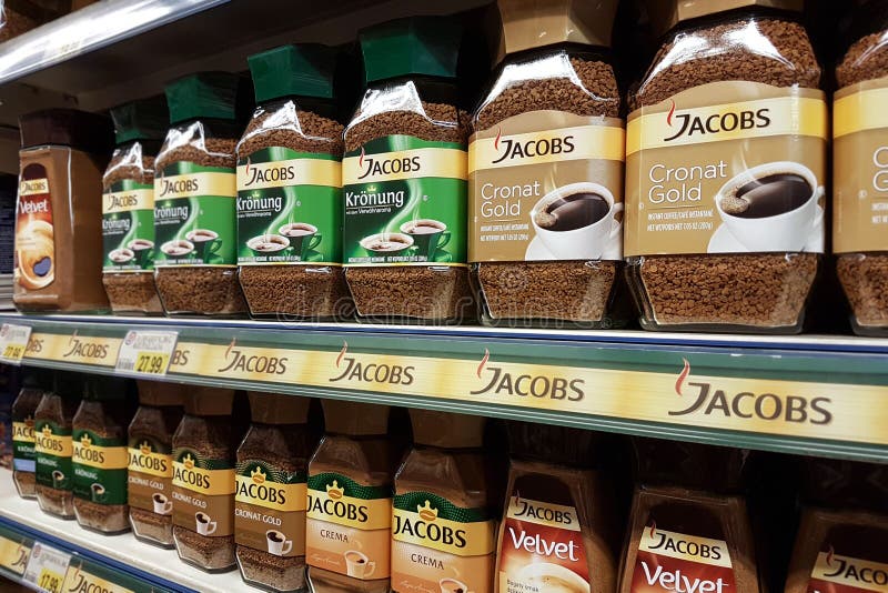 Café De Jacobs En Estantes Del Supermercado Fotos de stock - Fotos ...