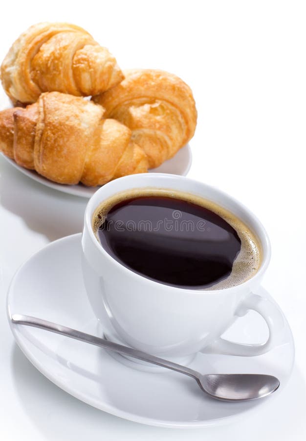 Croissant et café image stock. Image du expresso, noir - 14685697