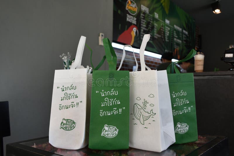 Cafe Amazon editorial stock image. Image of customers - 165718234