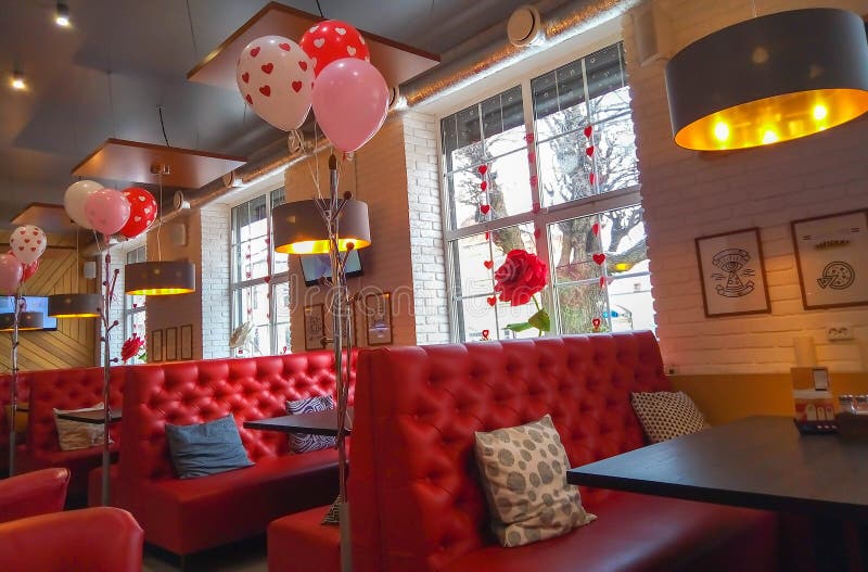 The Cafe is Decorated for a Romantic Party. Trendy Stylish Cafes Stock ...