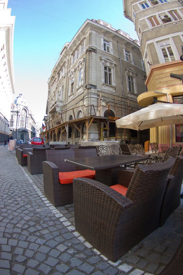 Cafe downtown Bucharest editorial photography. Image of historic - 21657162