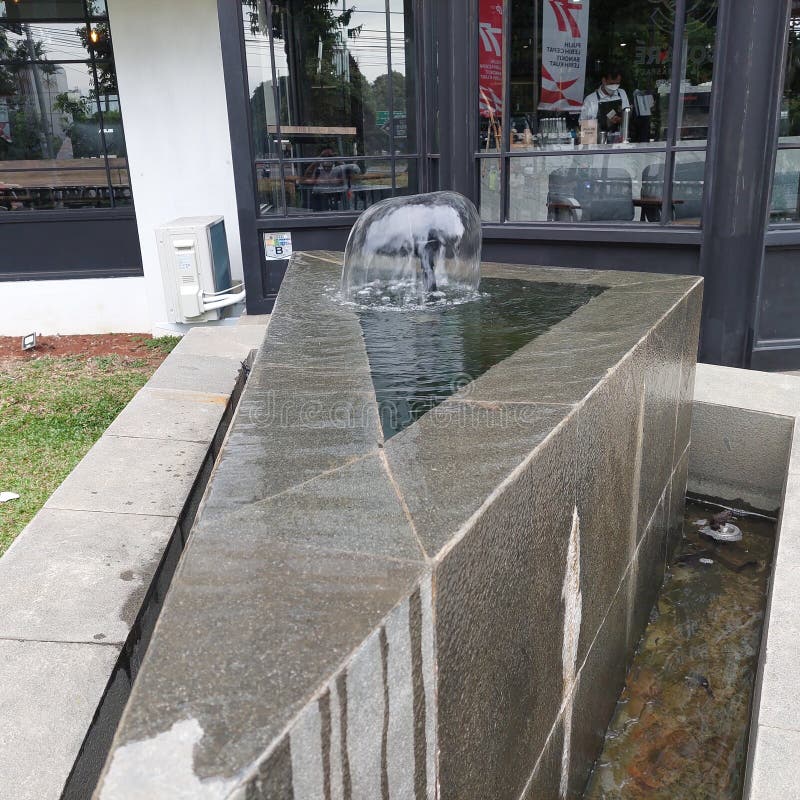 Cafe Garden Design with Fountain Stock Image - Image of garden, road ...