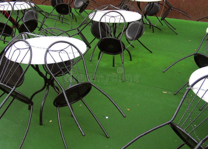 Cafe Tables Picture. Image: 325168