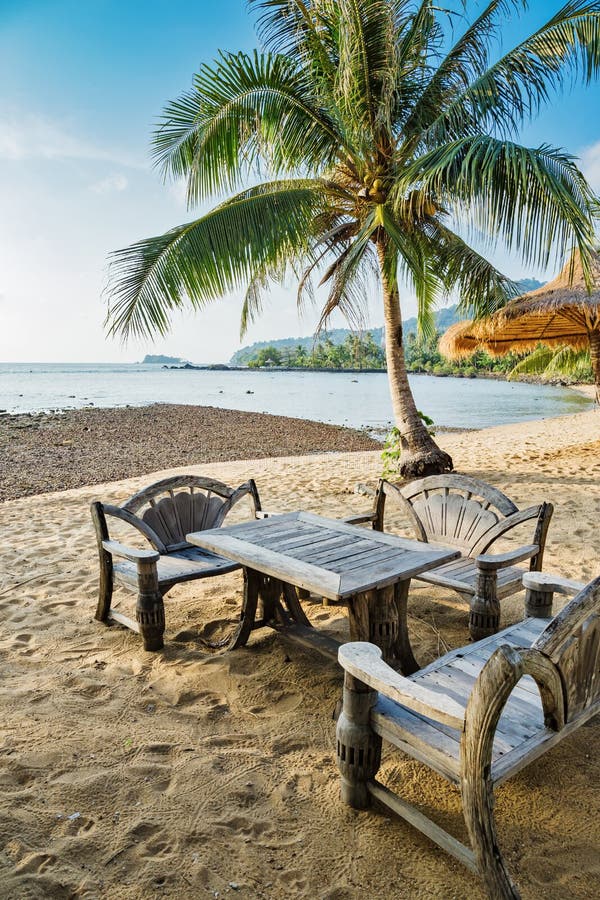 Cafe on tropical beach stock photo. Image of hotel, beach - 58121498
