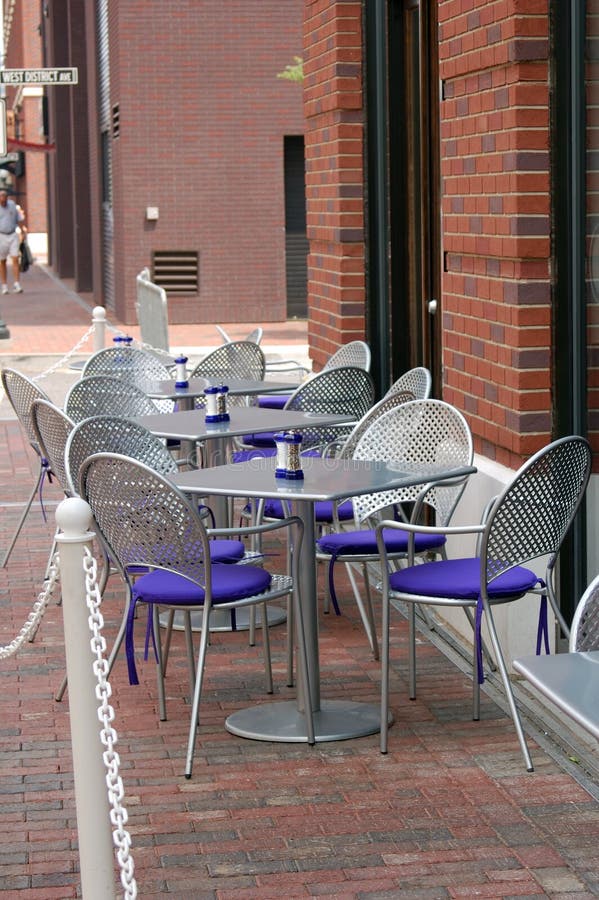 Cafetería al aire libre foto de archivo. Imagen de exterior - 12698812