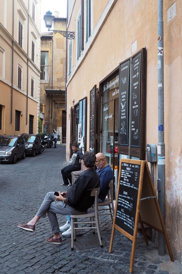 Barra de café en Roma foto de archivo editorial. Imagen de ingrediente ...
