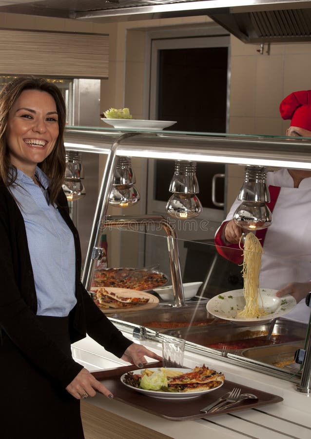 Cafeteria stockfoto. Bild von platte, köstlich, speisen - 28977628