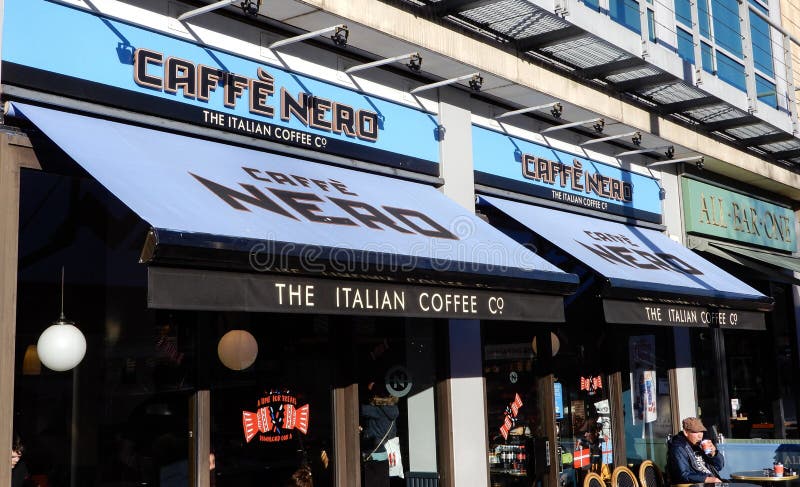 Caffe Nero and All Bar One editorial photo. Image of reading - 119086381