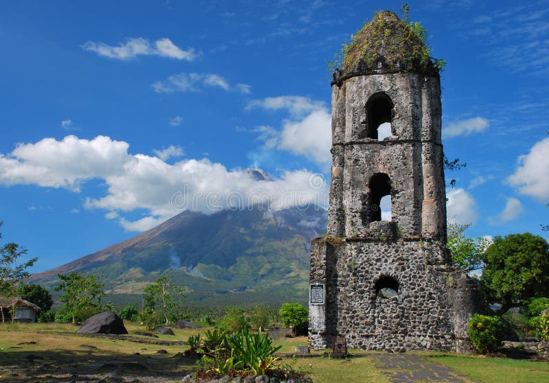 Planting Rice With Mayon Volcano