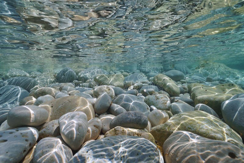 Fond De La Mer Rocheux De Mer De Surface De L'eau Sous-marine D'espace ...