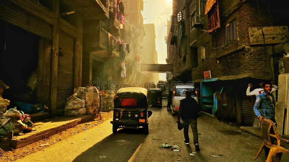Cairo, Egypt - 25 12 2023: Poverty on Streets of Cairo Egypt. Garbage ...