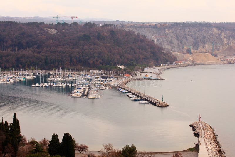 Cais de Sistiana foto de stock. Imagem de costa, trieste - 37092362