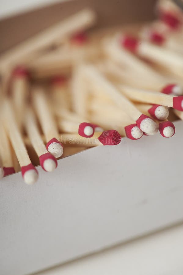 Caja de cerillos foto de archivo. Imagen de campo, fuego - 40209862