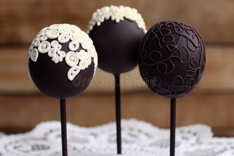 Pop Topper Stock Illustrations – 251 Pop Topper Stock Illustrations ...