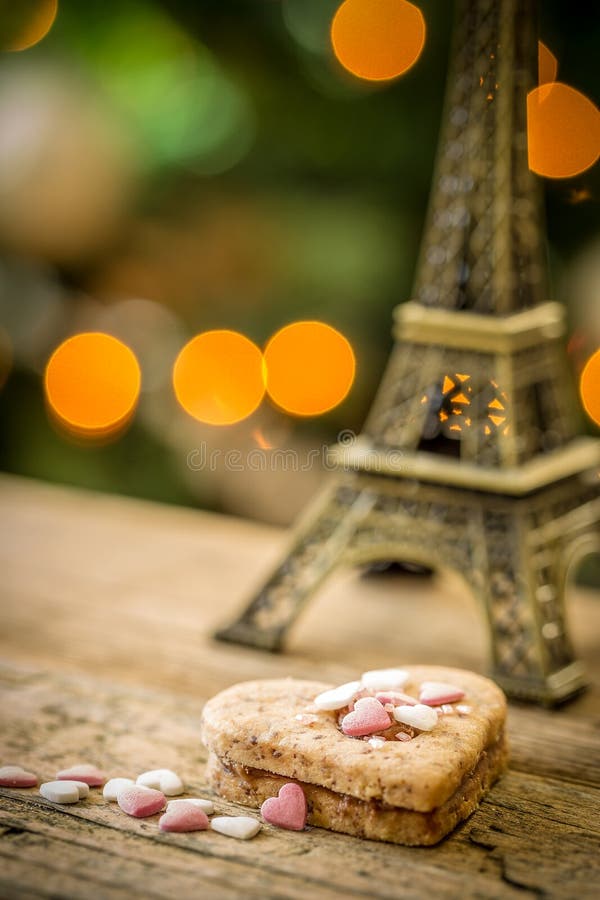 Cake in the Shape of a Heart with Eiffel Tower Stock Photo - Image of ...