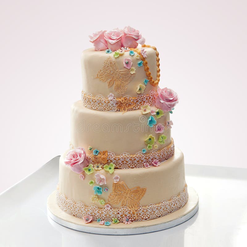 130 Three Floor Cake Stock Photos - Free & Royalty-Free Stock Photos ...