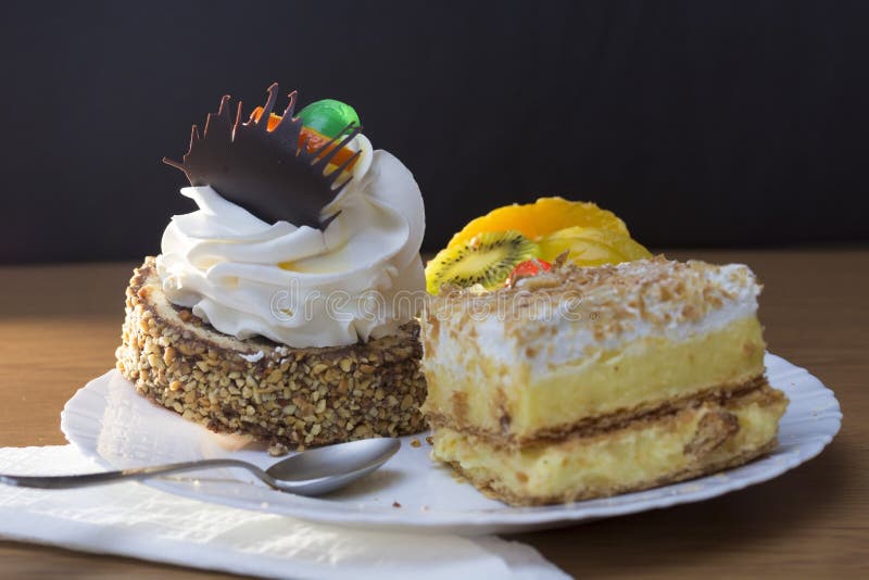 Cakes Free Stock Photos & Pictures, Cakes Royalty-Free and Public ...